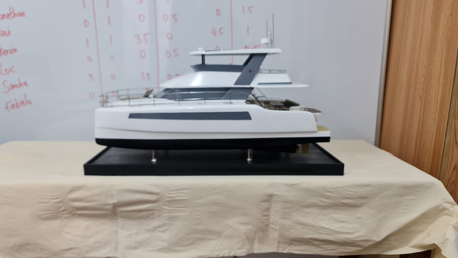 Cora 48 - Premier Ship Models