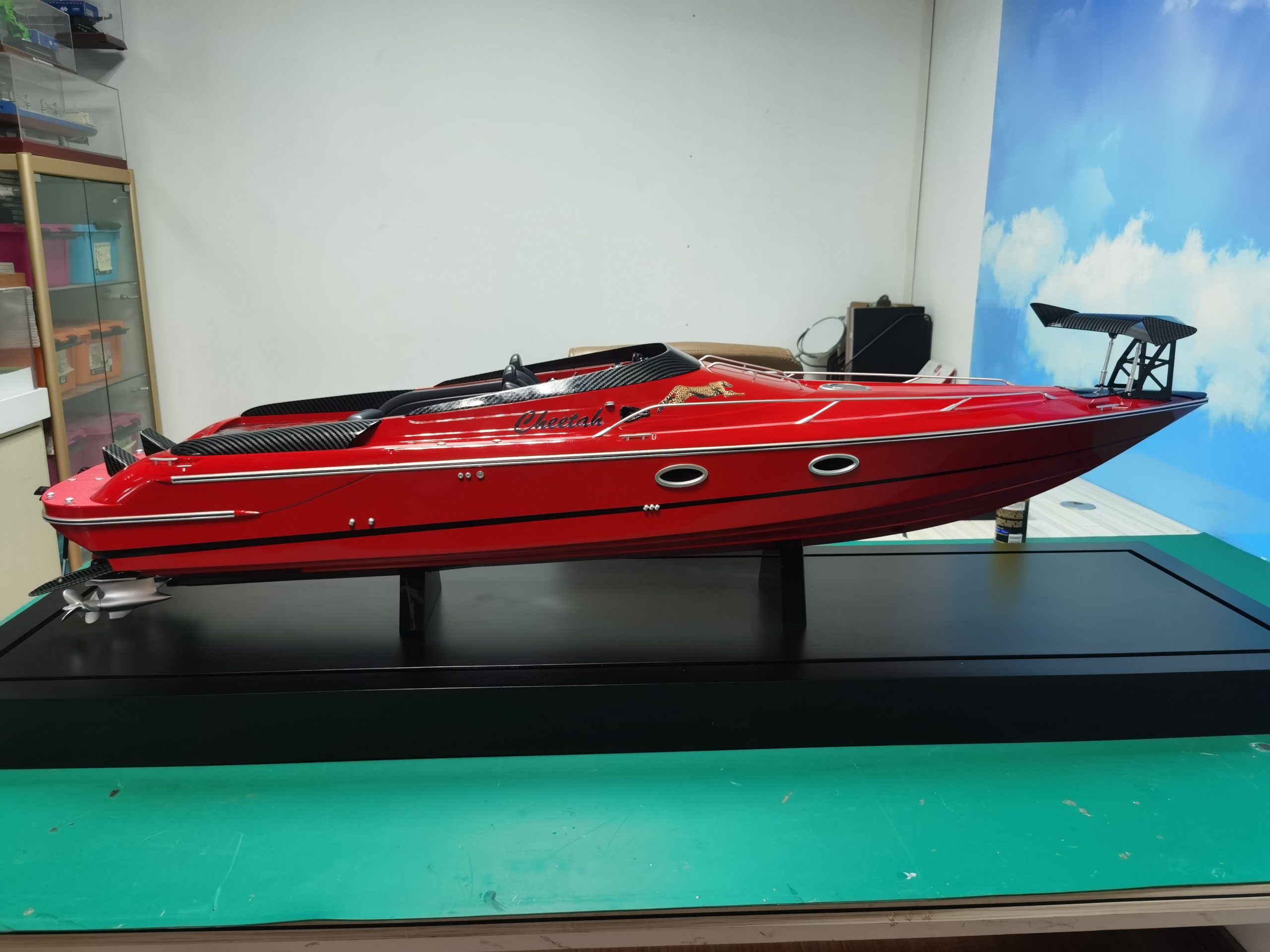 Hunton XRS 37 - Premier Ship Models